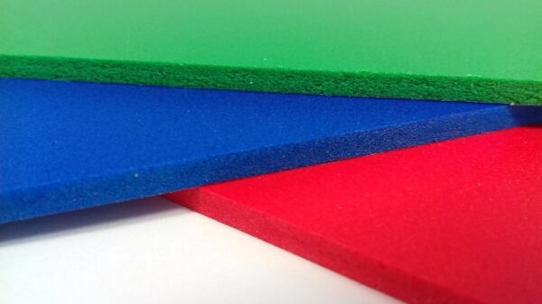 Kundenspezifische PVC-Platten für Profis | Polimertecnic